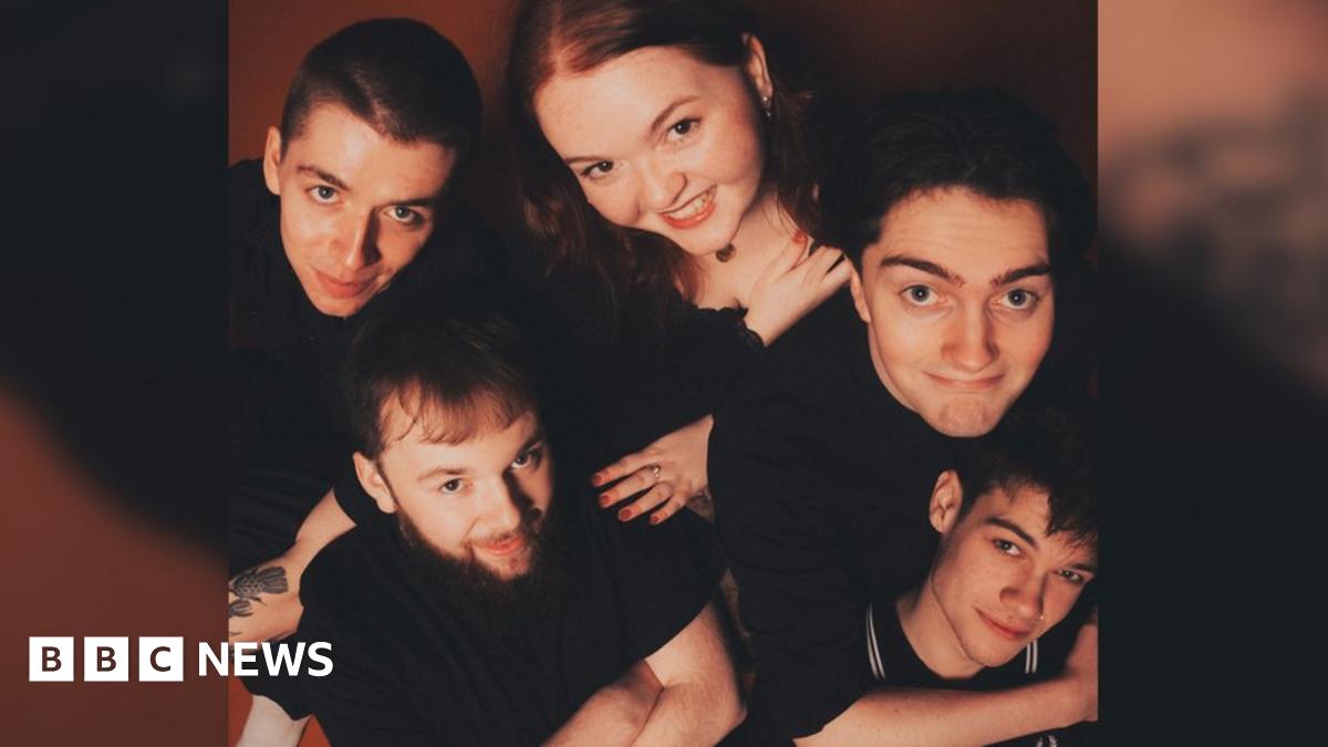 Tramlines 2024: Hannah Rowe selected as festival headliner - BBC News