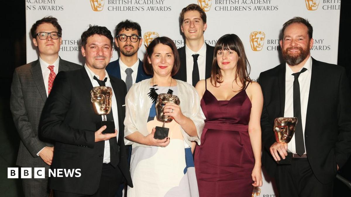Children's Baftas: The Amazing World of Gumball triumphs at awards ...