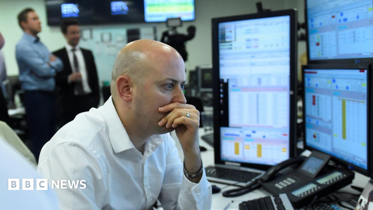 Business Live: FTSE 100 rises! - BBC News