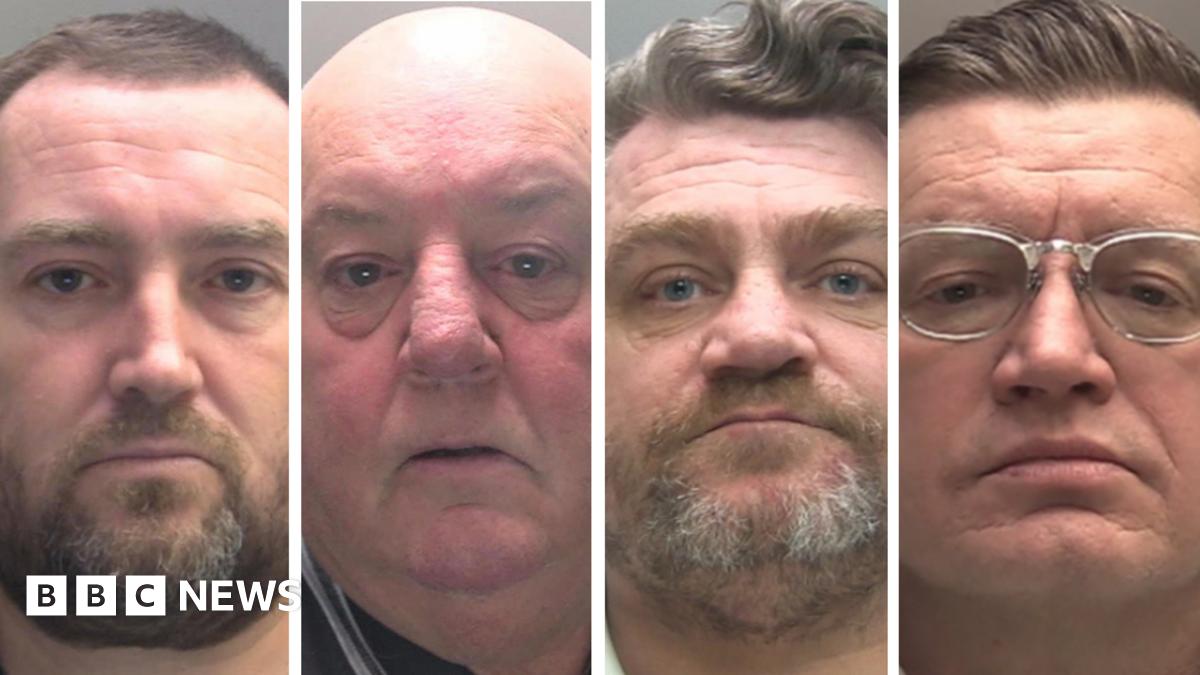 Crime gang convicted over industrial-scale drug lab - BBC News