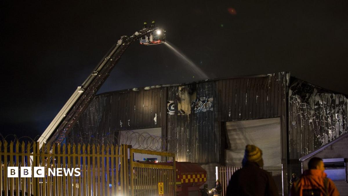 90 vehicles destroyed by fire at Haggardstown near Dundalk - BBC News