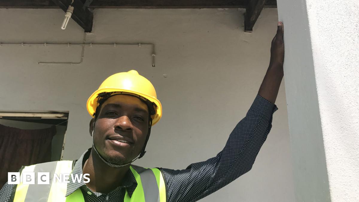 Mozambique storms: How to cyclone-proof your life - BBC News