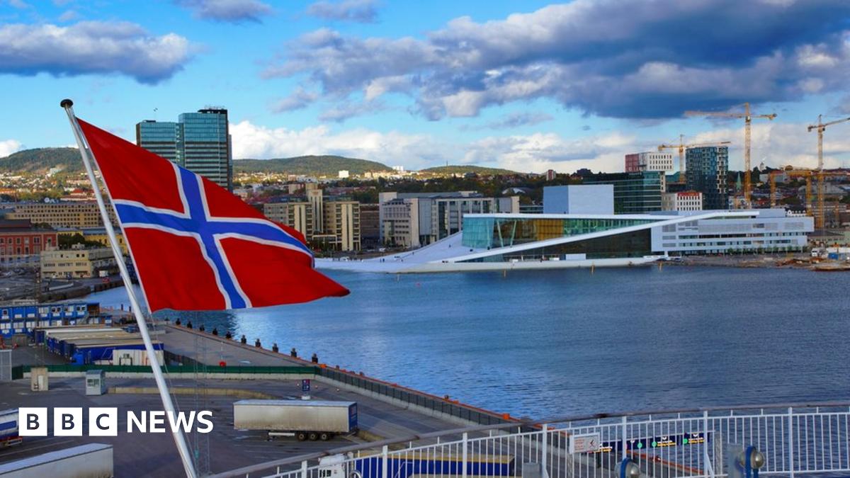 How Norway's relationship with the EU has split views - BBC News