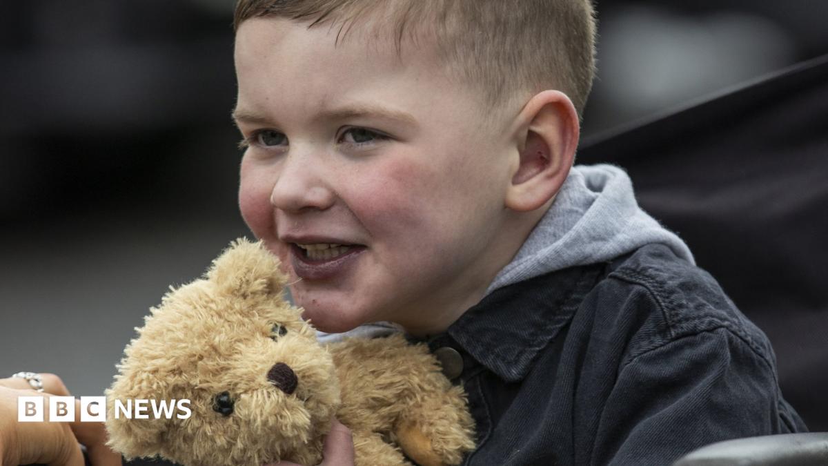 Dáithí's Law: Attempt to elect Stormont Speaker fails - BBC News