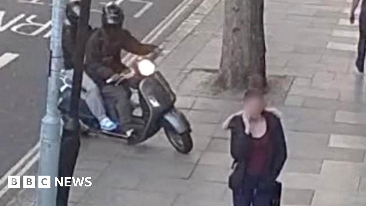 Moped crime: New rules to protect police pursuit drivers - BBC News
