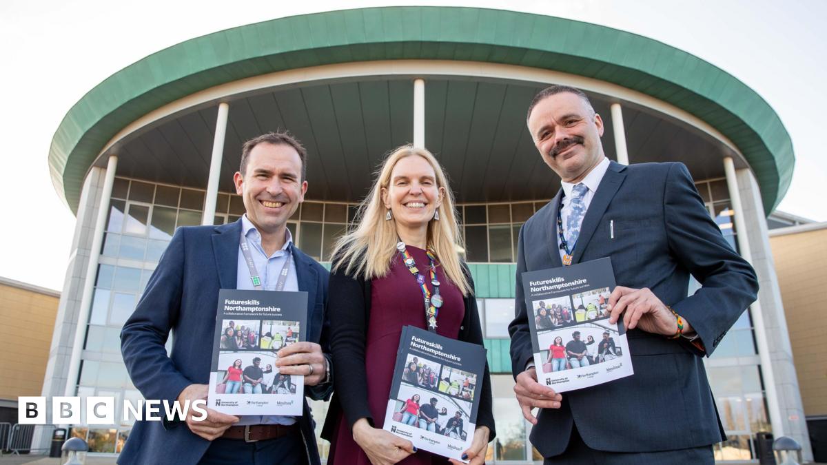 Northampton colleges and university launch skills initiative - BBC News