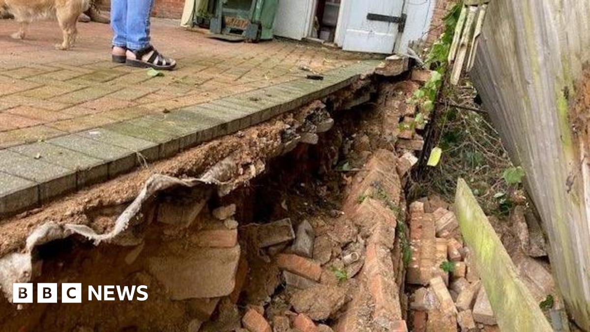 Fleckney: Man's shock over collapsed wall after storm - BBC News