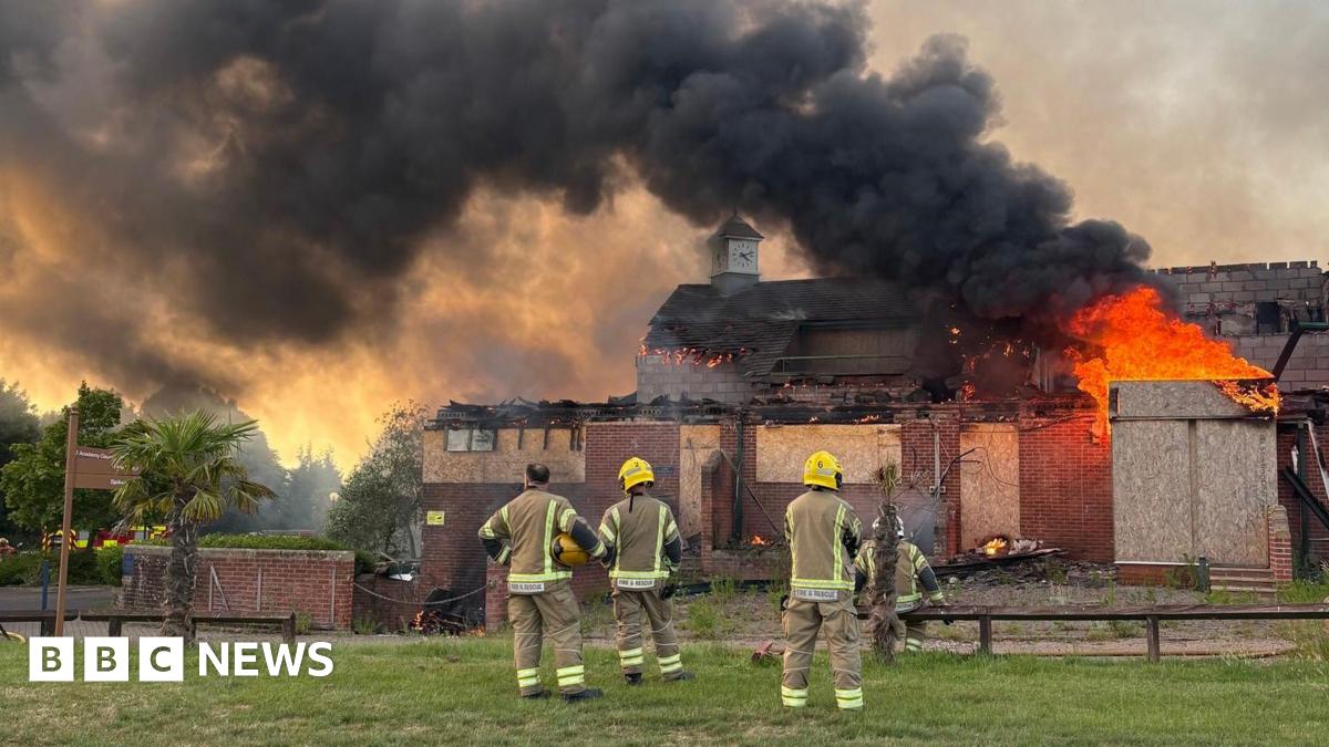 Arson suspected after former Ferndown golf club destroyed in fire - BBC ...