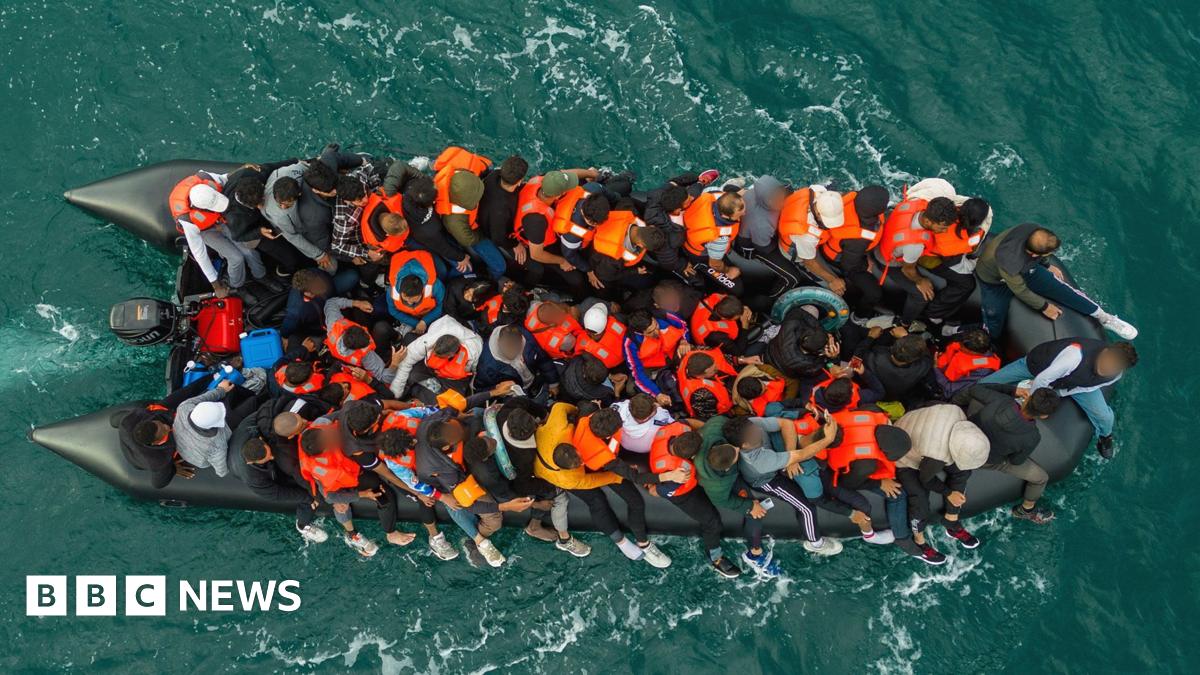 Smuggler reveals how he has helped more than 1,000 people cross Channel ...