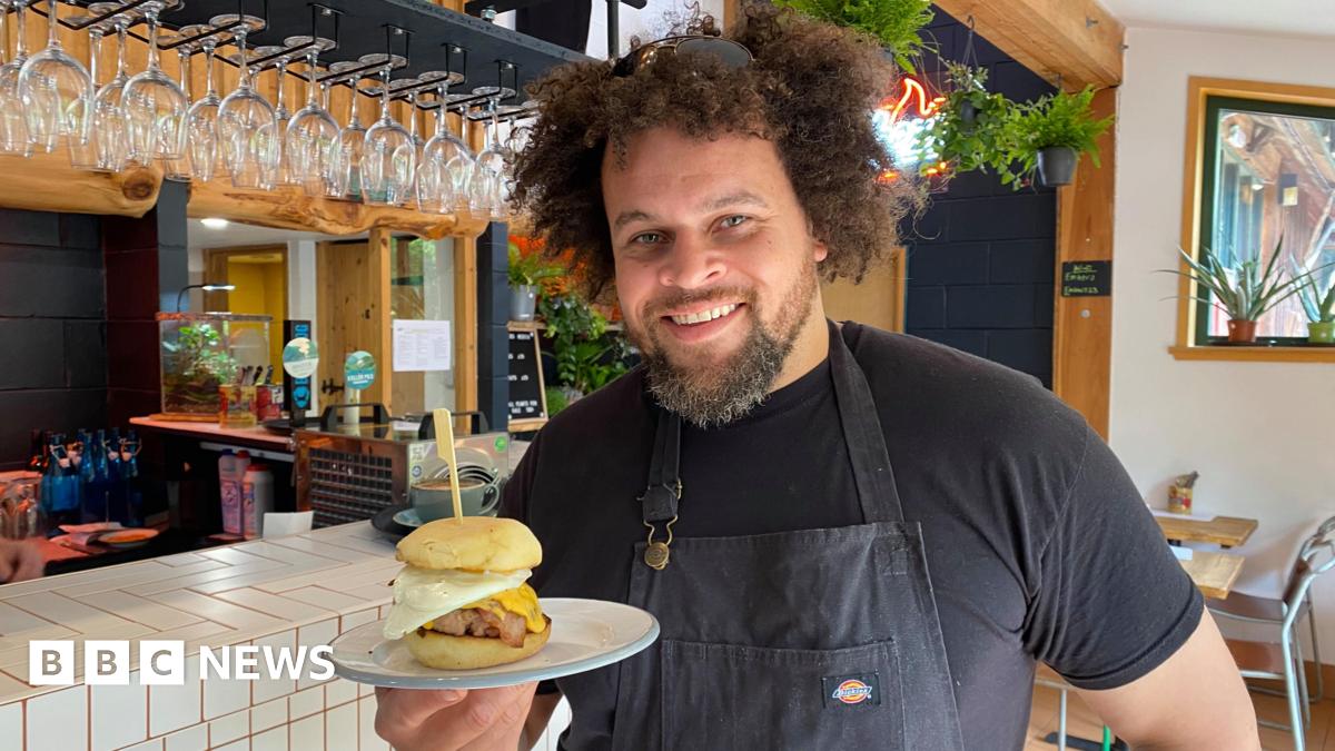 Chef Adam Purnell undeterred by car crashing into new bakery - BBC News