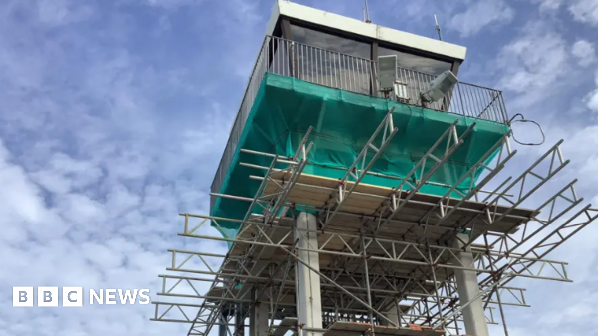 Alderney Airport repairs cost £3m since 2014 - BBC News