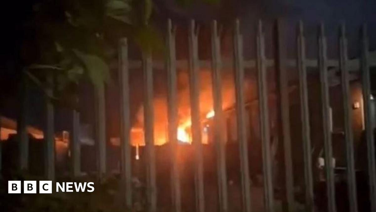 Major West Midlands overnight fires attended by 140 firefighters - BBC News