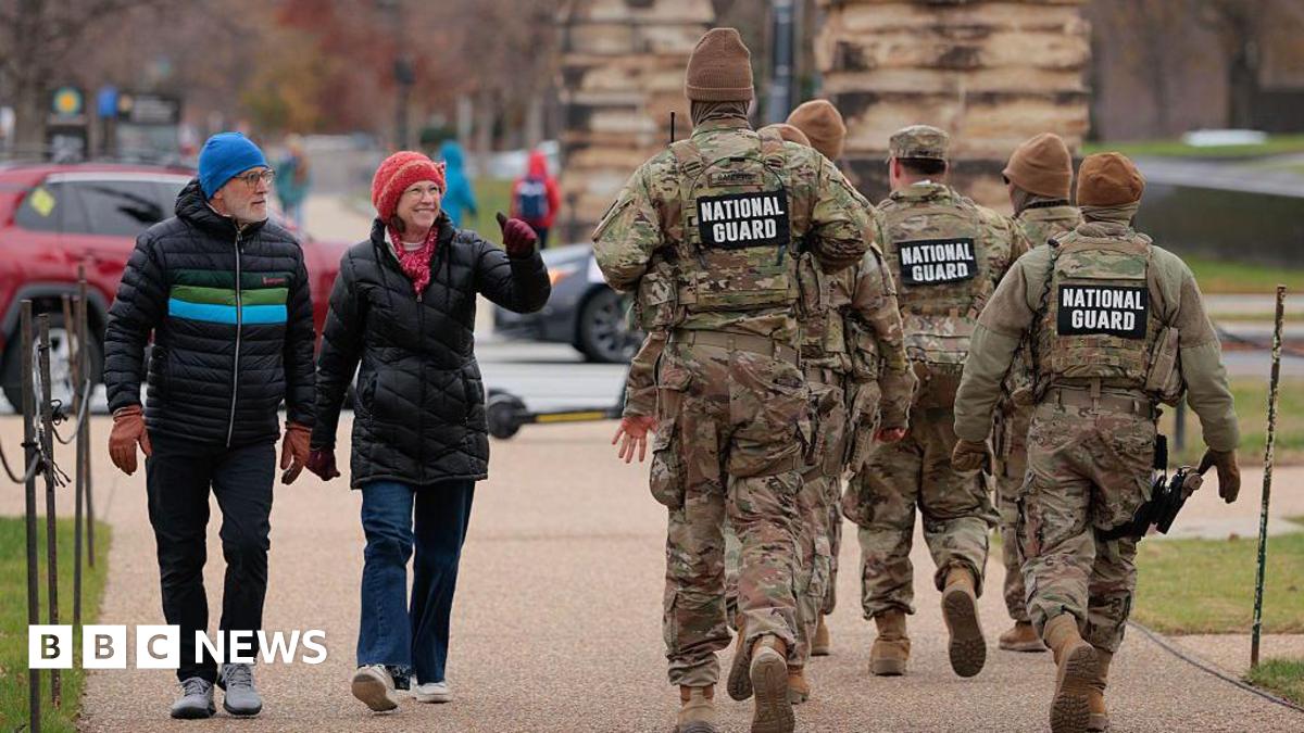 Trump says he is withdrawing National Guard from some US cities - BBC News