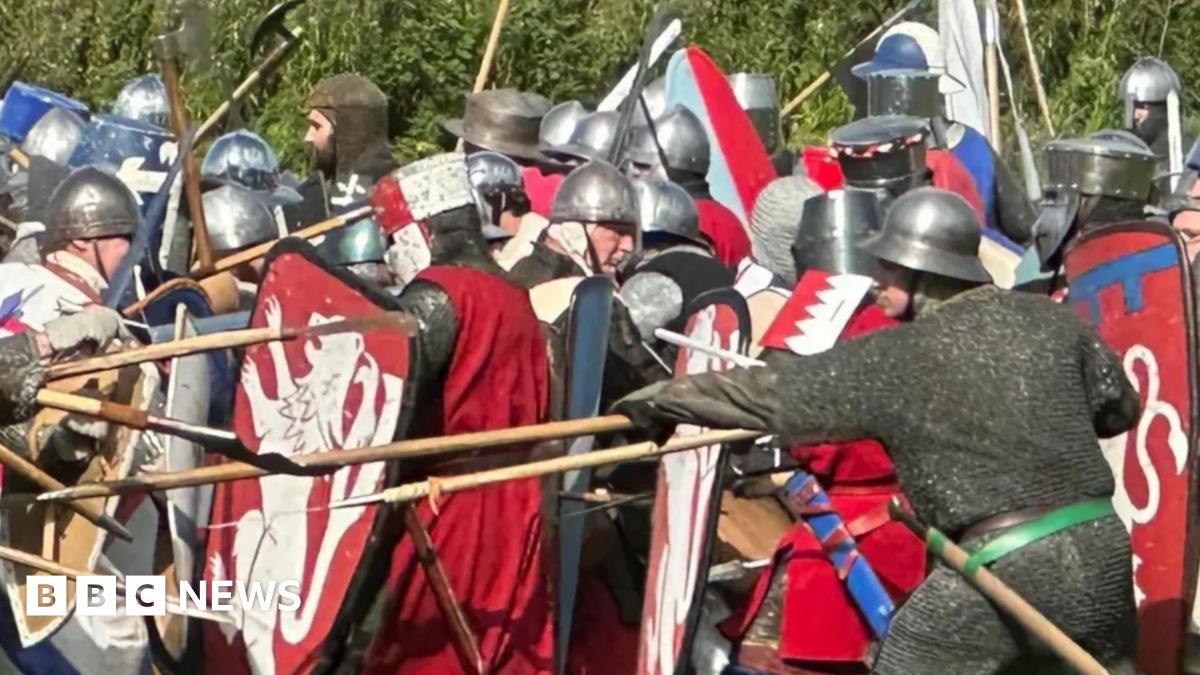Thousands expected to attend Battle of Evesham festival - BBC News