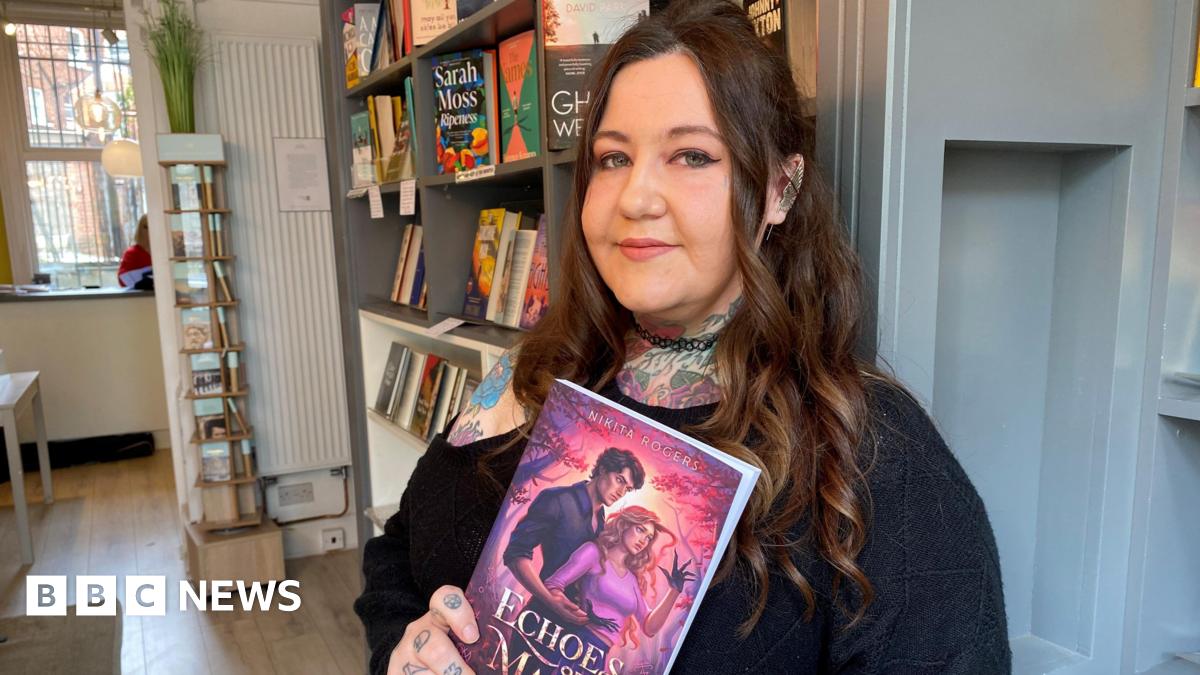 Romantasy: #BookTok was the catalyst for me to write - BBC News