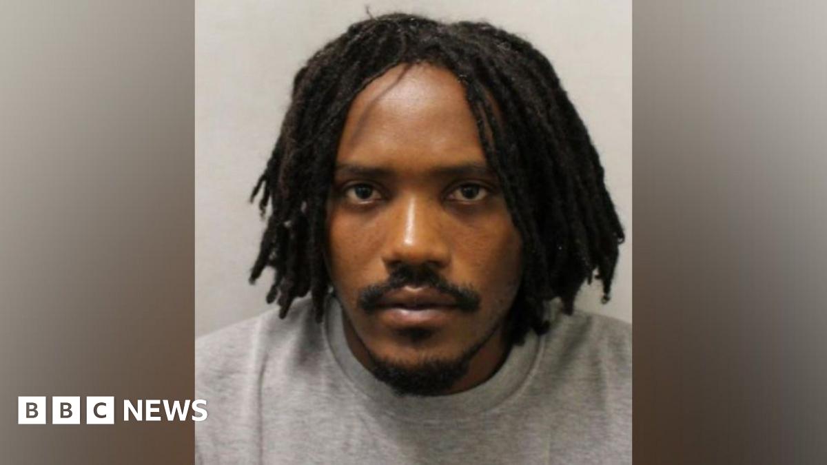 Man jailed for attempted murder after stabbing Derby roommate - BBC News