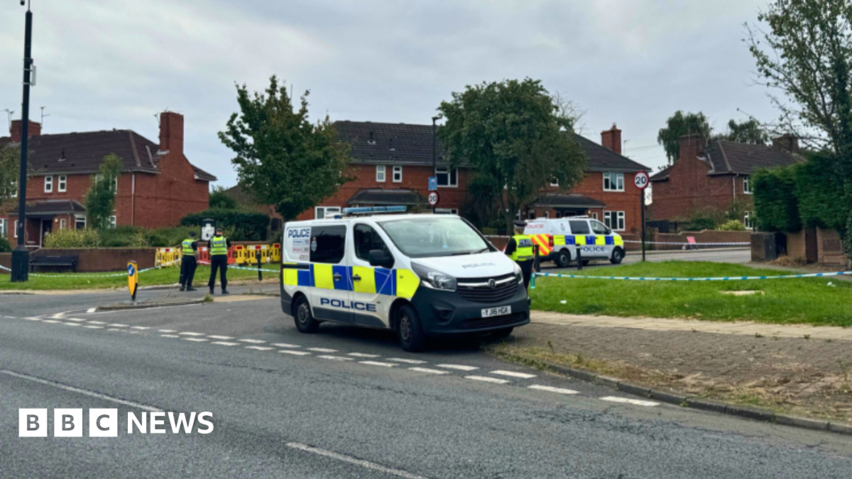 York murder arrest after assault death - BBC News