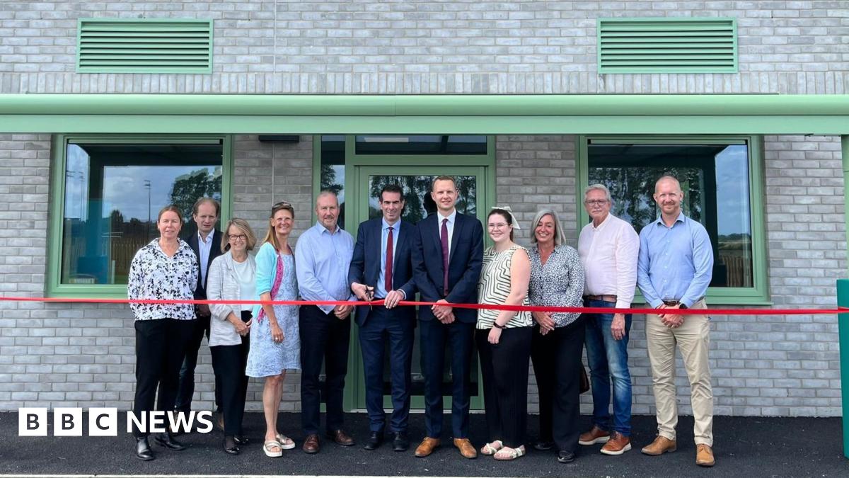 School opens new SEND hub for pupils in Bury St Edmunds - BBC News