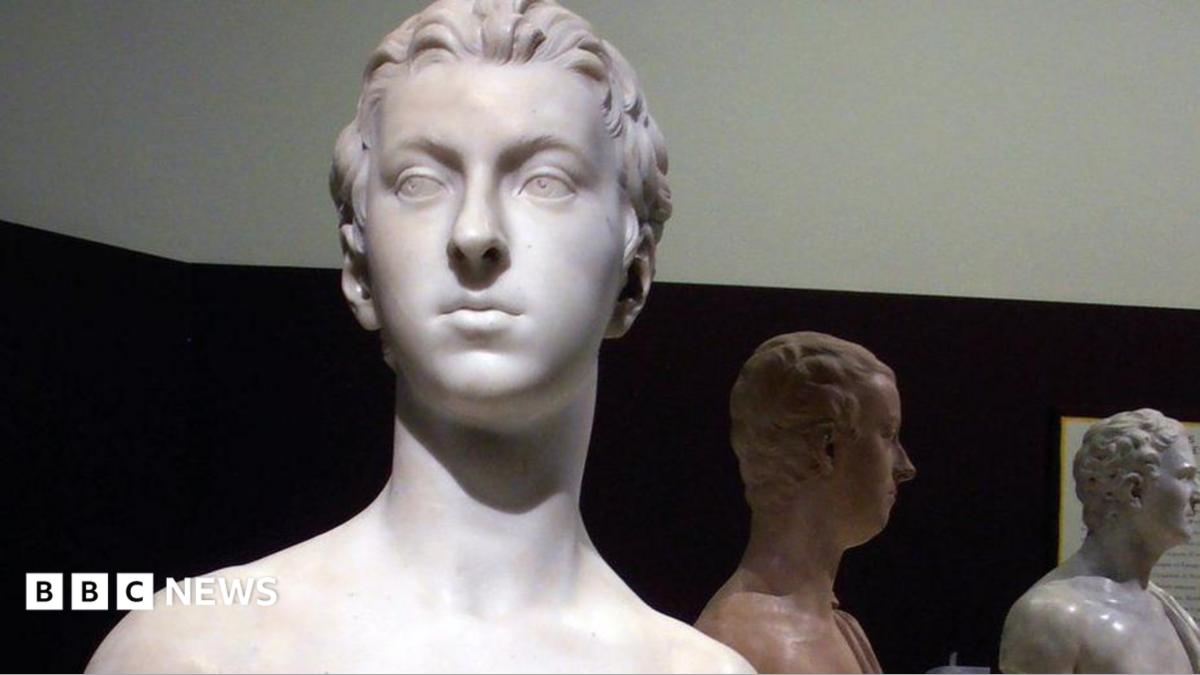 What do you do with a £5 statue worth millions? - BBC News