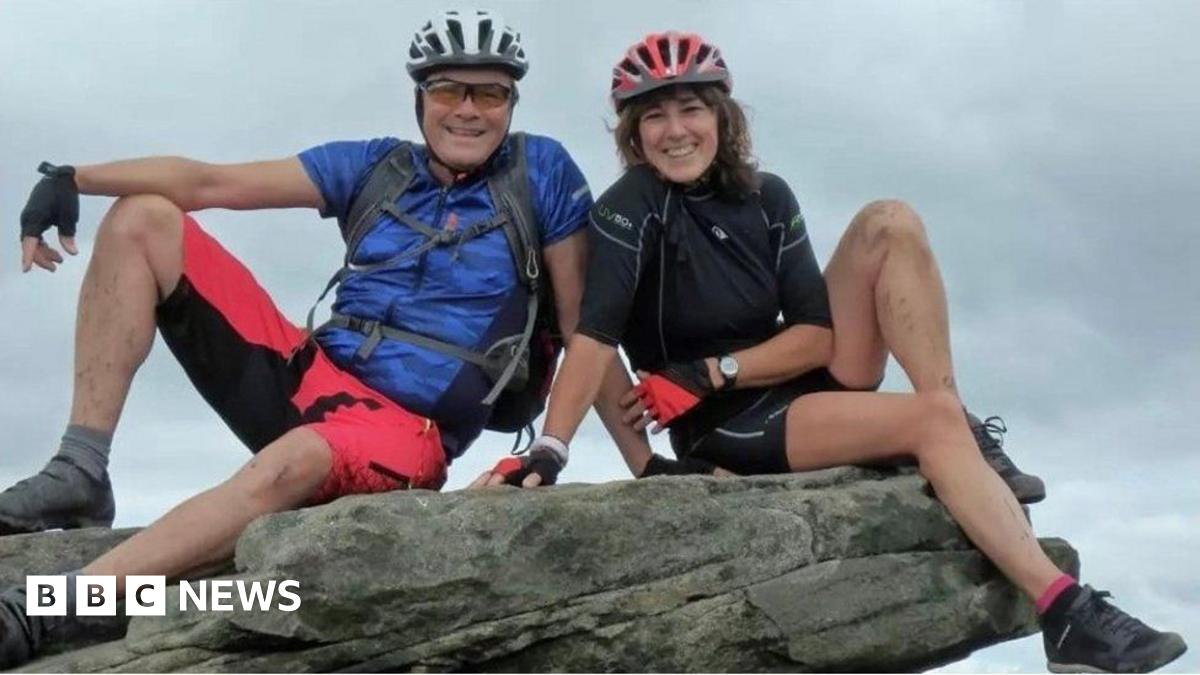 Suspended sentence for driver who killed cyclist in Sheffield - BBC News