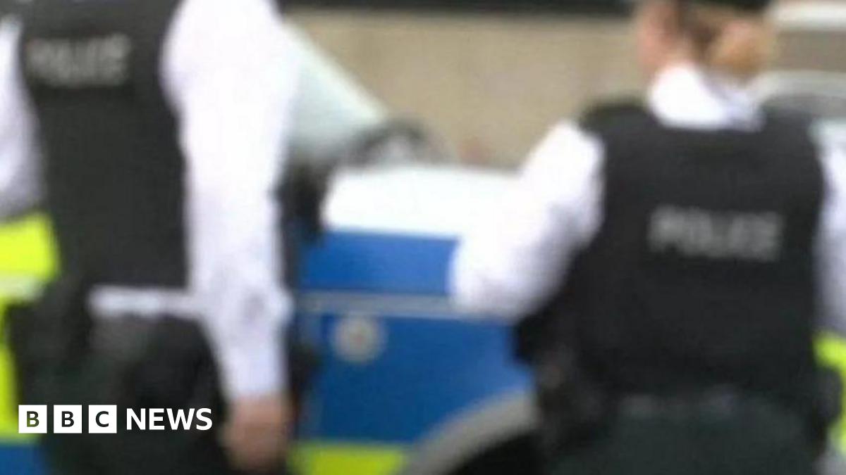 Derry: Two charged over serious assault in city centre - BBC News