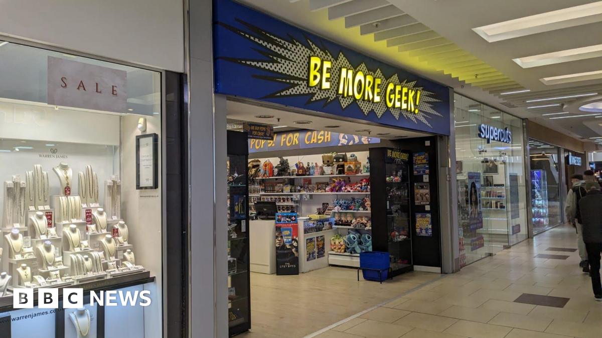Be More Geek enters liquidation and closes some stores - BBC News