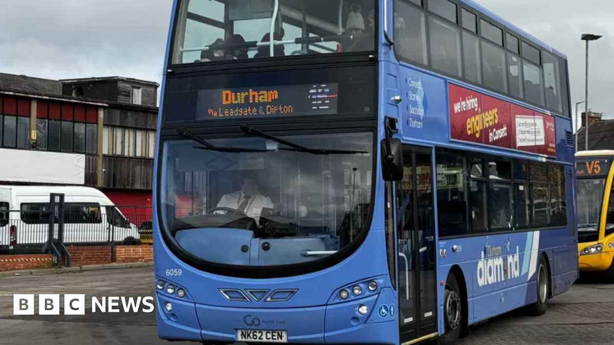 Go North East launches recruitment drive for 200 new bus drivers - BBC News