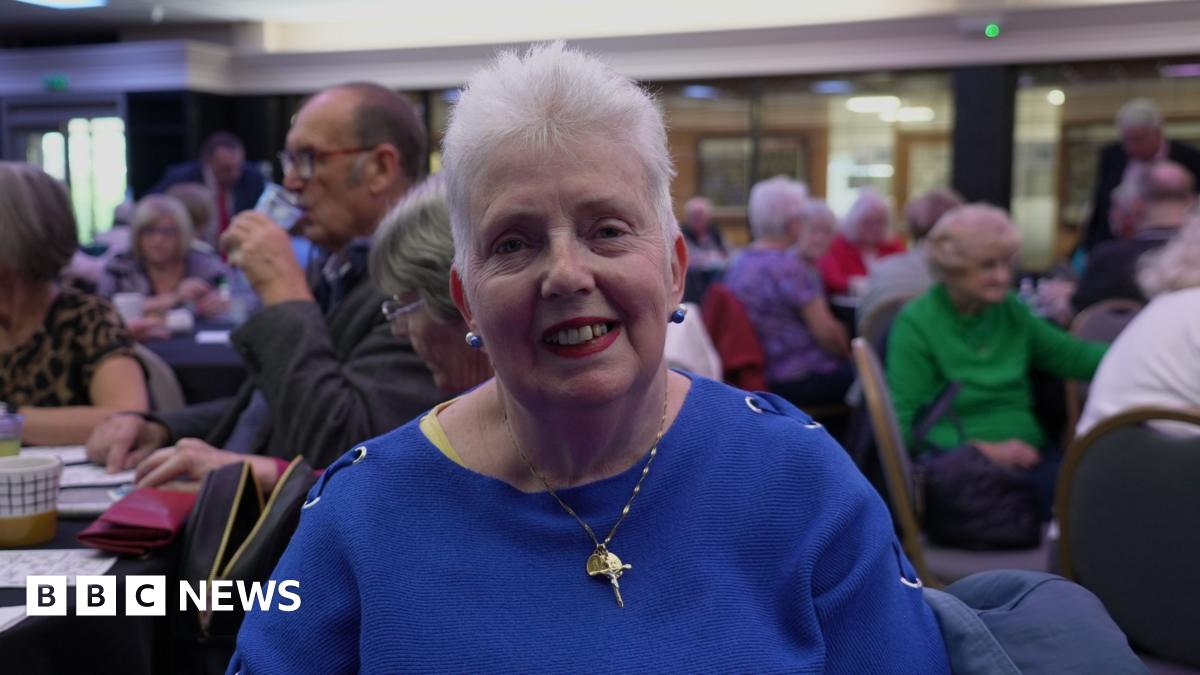 Runcorn by-election battle tests Labour nerves - BBC News