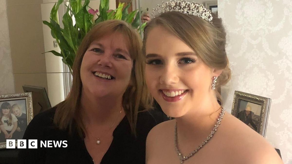 Why did my mum take her own life? - BBC News