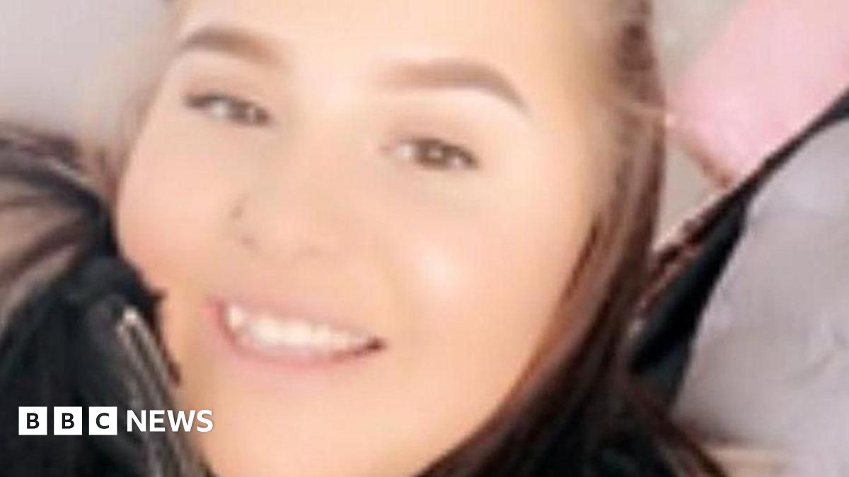 Amber Deakin: Man admits causing woman's crash death - BBC News