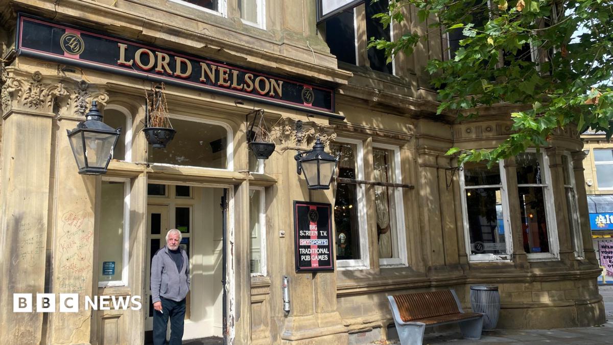 Historic Lord Nelson pub that gave town calls last orders - BBC News
