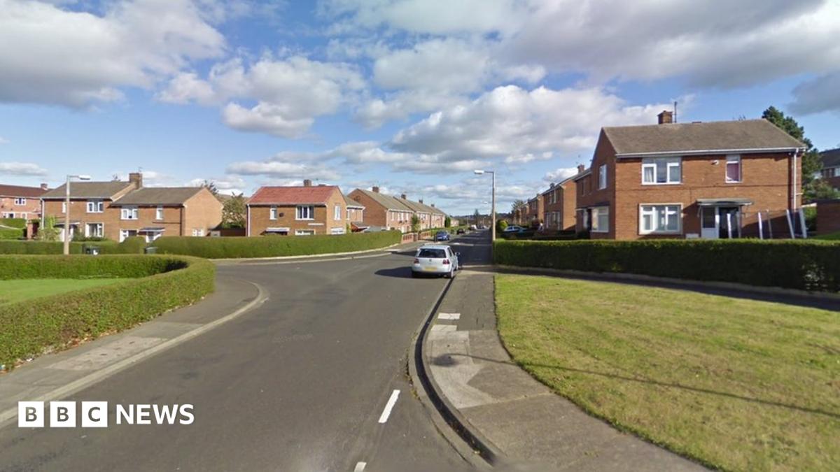 Roy Clayton dies days after Prudhoe home disturbance - BBC News