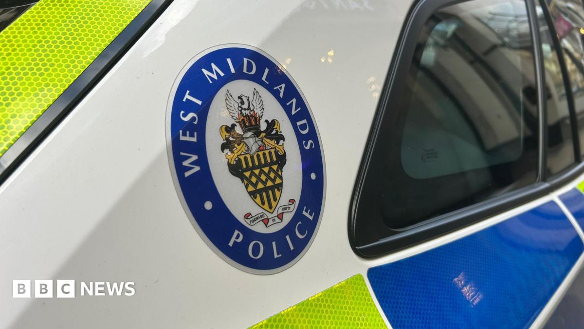 Walsall targeted in 24-hour police initiative Operation Advance - BBC News