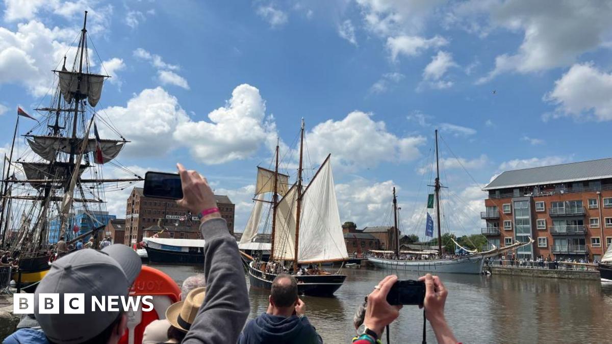 Visitors flock to Gloucester docks for Tall Ships Festival - BBC News