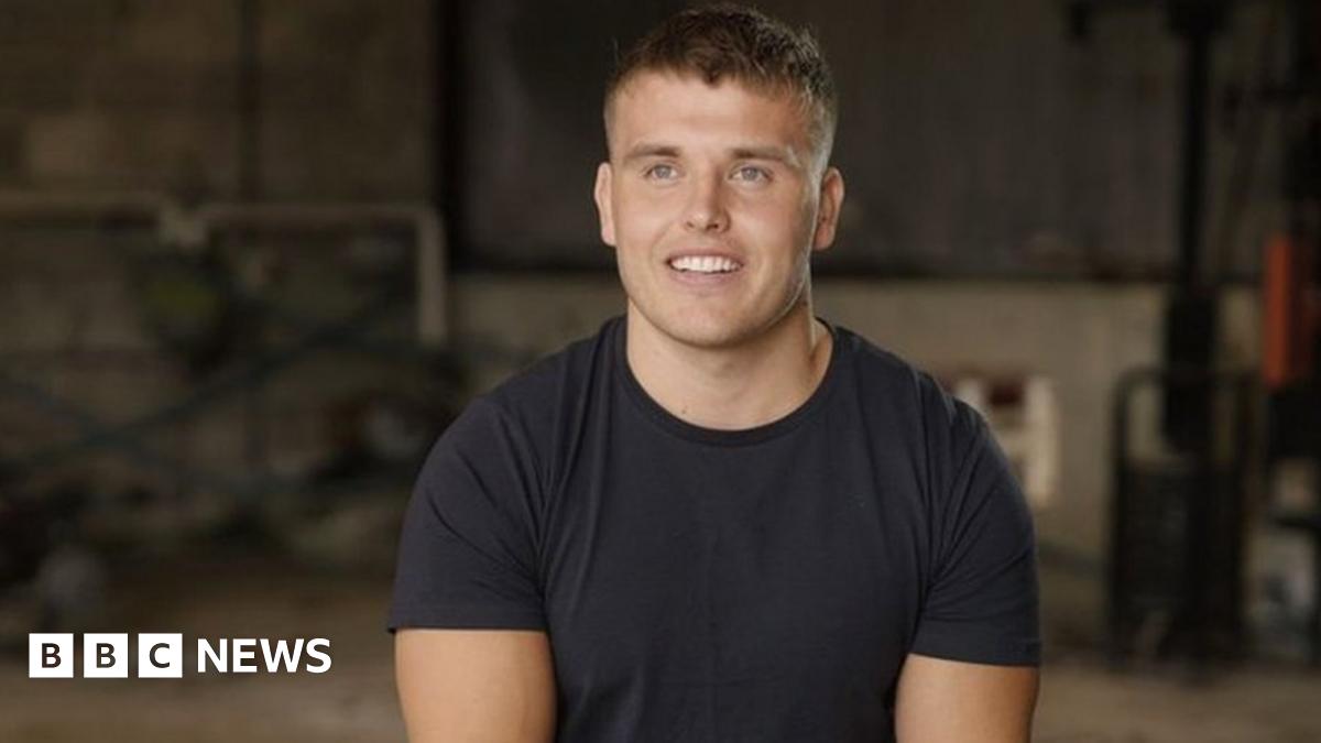 Ifan Phillips: 'I knew my rugby career was over after crash' - BBC News