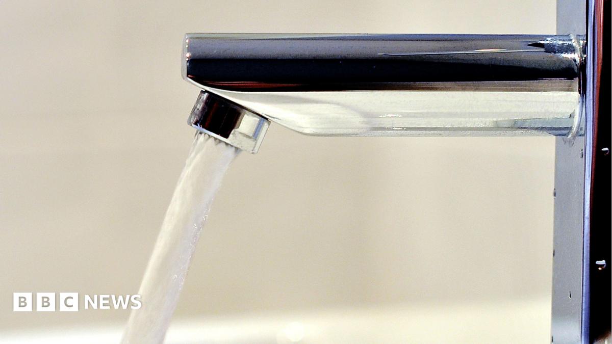 Guernsey Water issues advice for winter season - BBC News