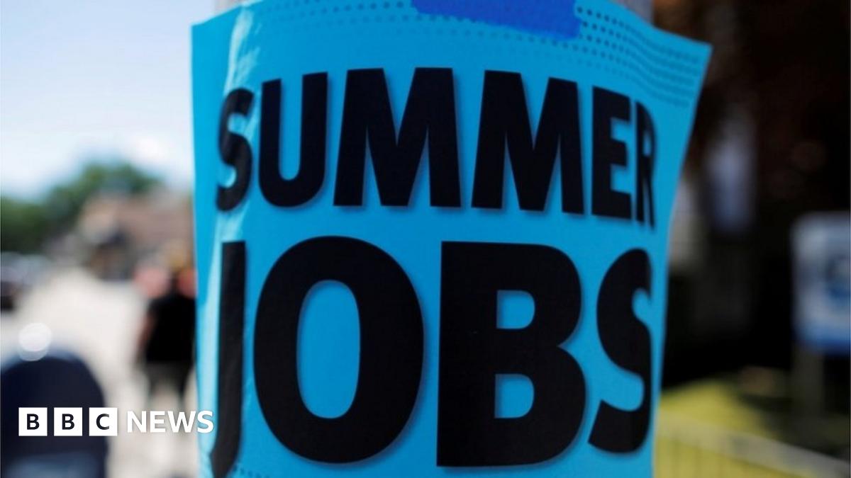 US job creation rebounds strongly in June - BBC News