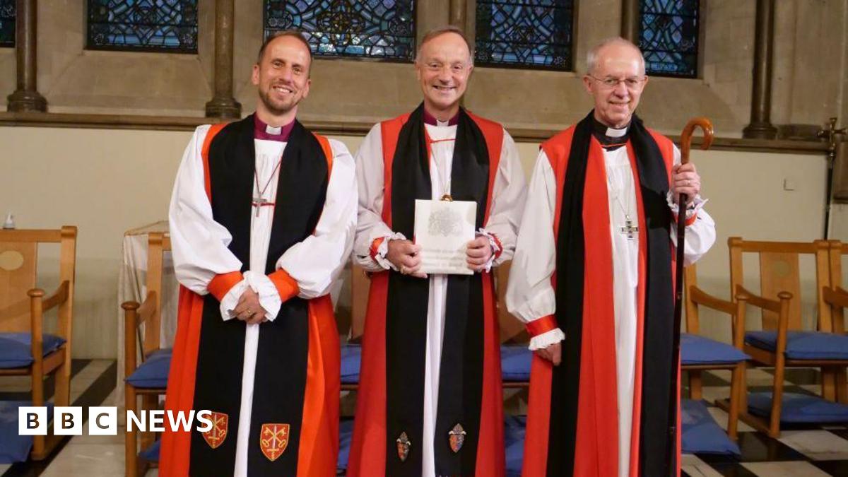 New Bishop of Exeter confirmed at palace ceremony - BBC News