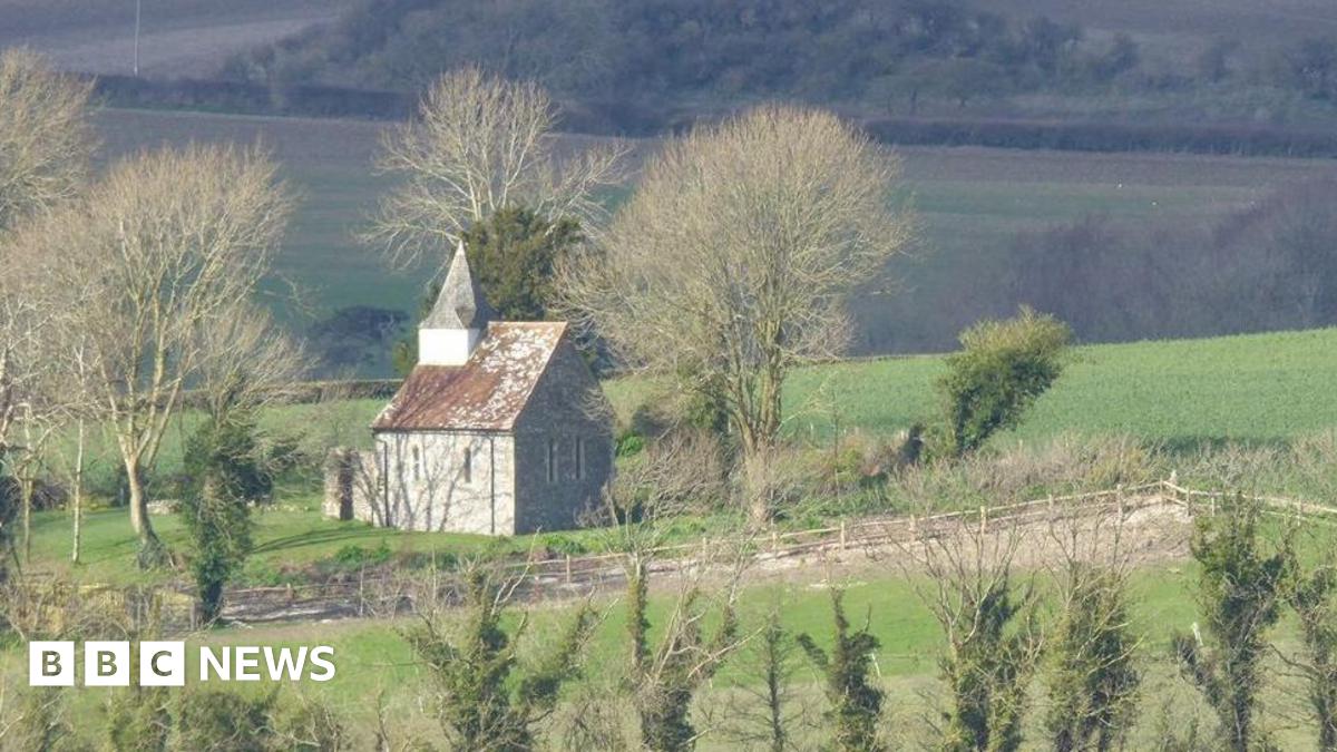 Inside the 'smallest church in Sussex' in the South Downs - BBC News