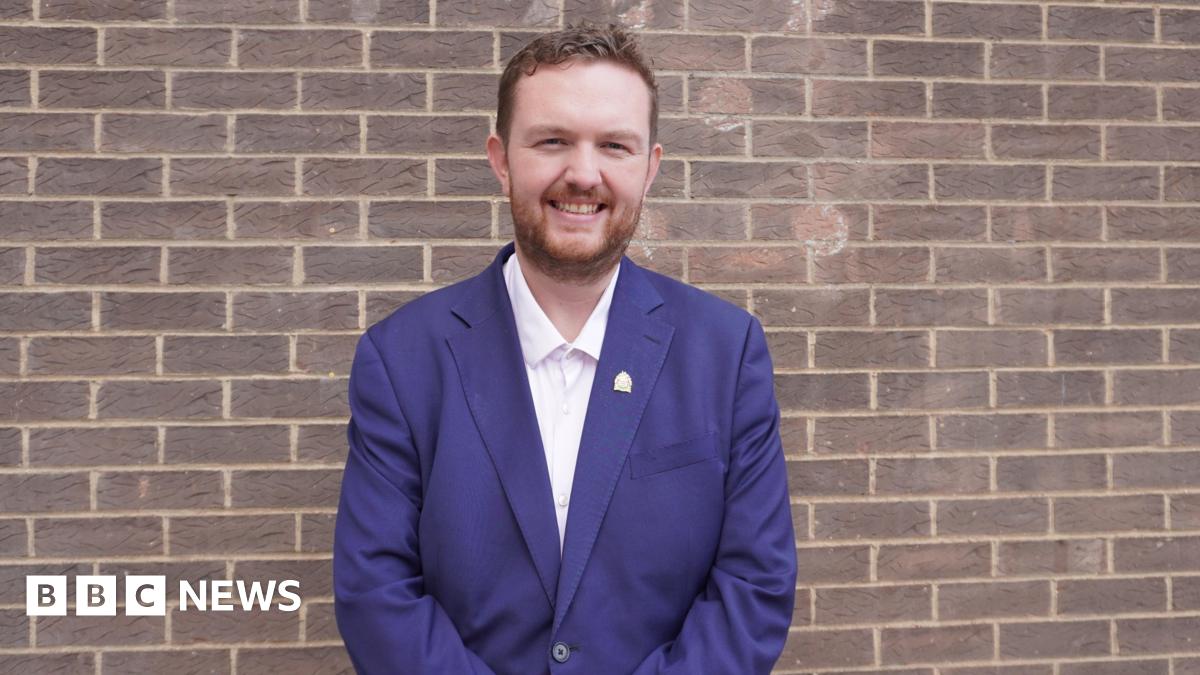 Gloucester MP Alex McIntyre loses seven stone after diabetes diagnosis ...