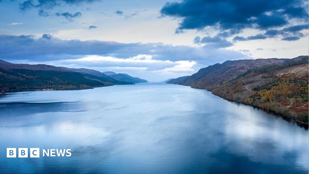 Highland councillors oppose hydro project on Loch Ness - BBC News