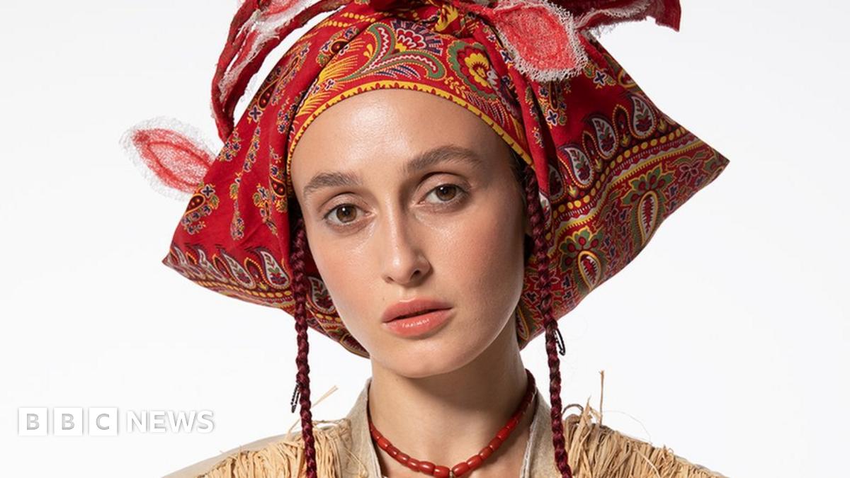 Alina Pash: Singer won't represent Ukraine at Eurovision - BBC News