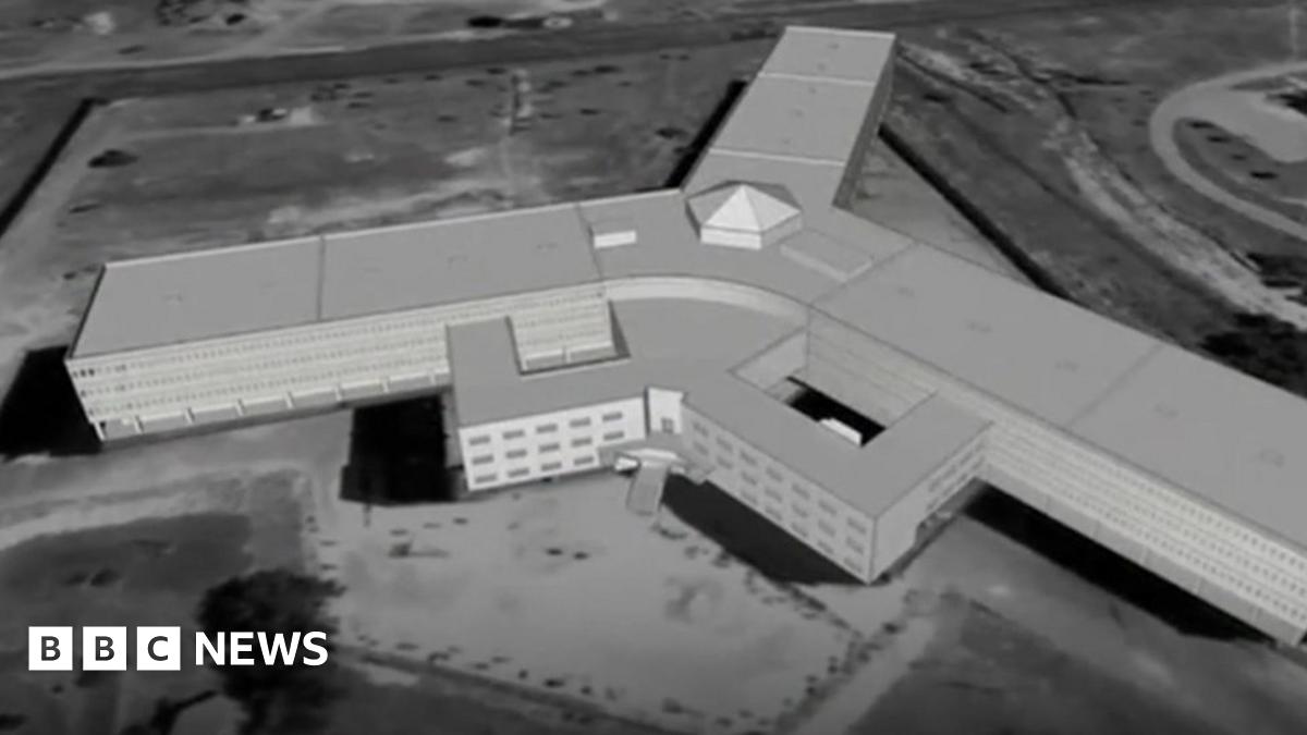 Syria rejects Amnesty report on hangings at Saydnaya prison - BBC News