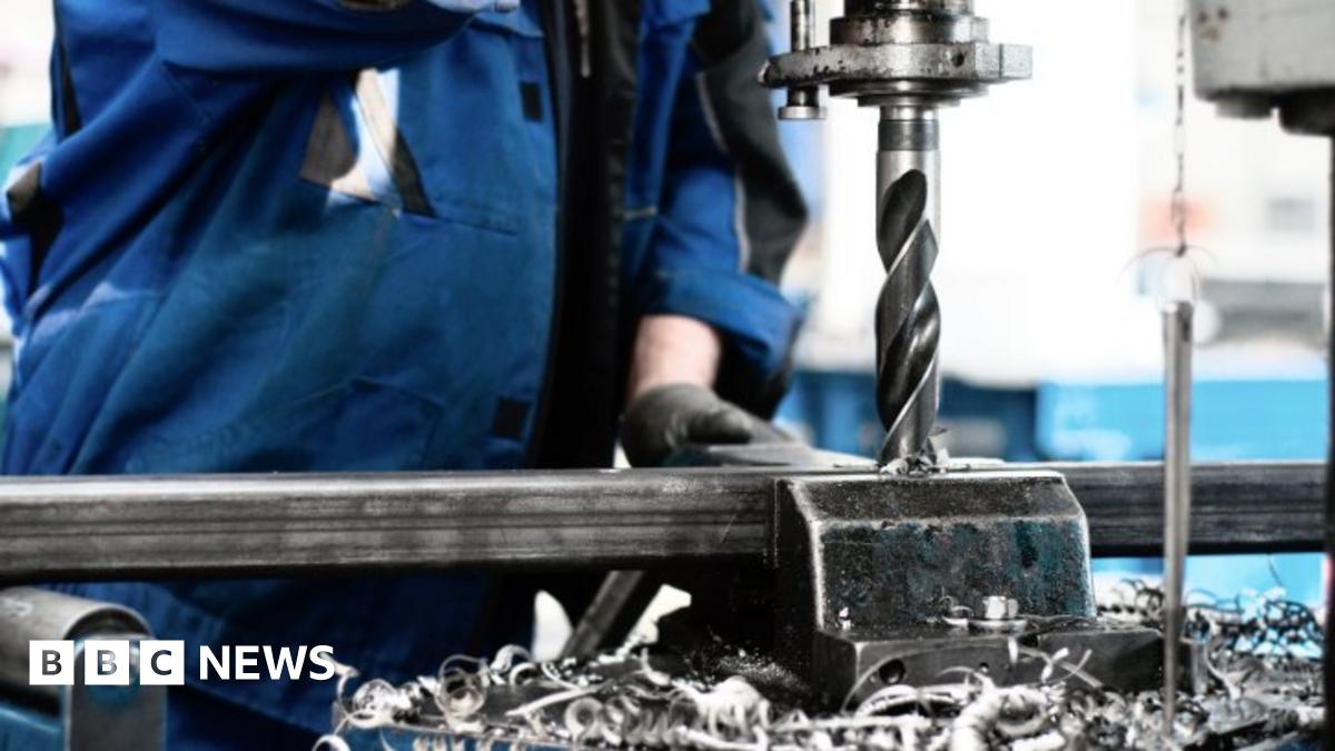 Scottish engineering firms 'still facing tough times' - BBC News