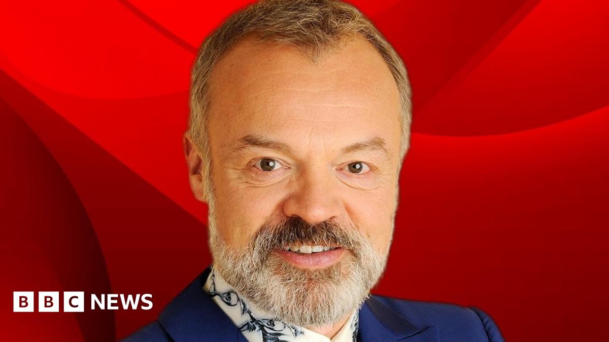 Graham Norton lands weekend slot on Virgin Radio - BBC News