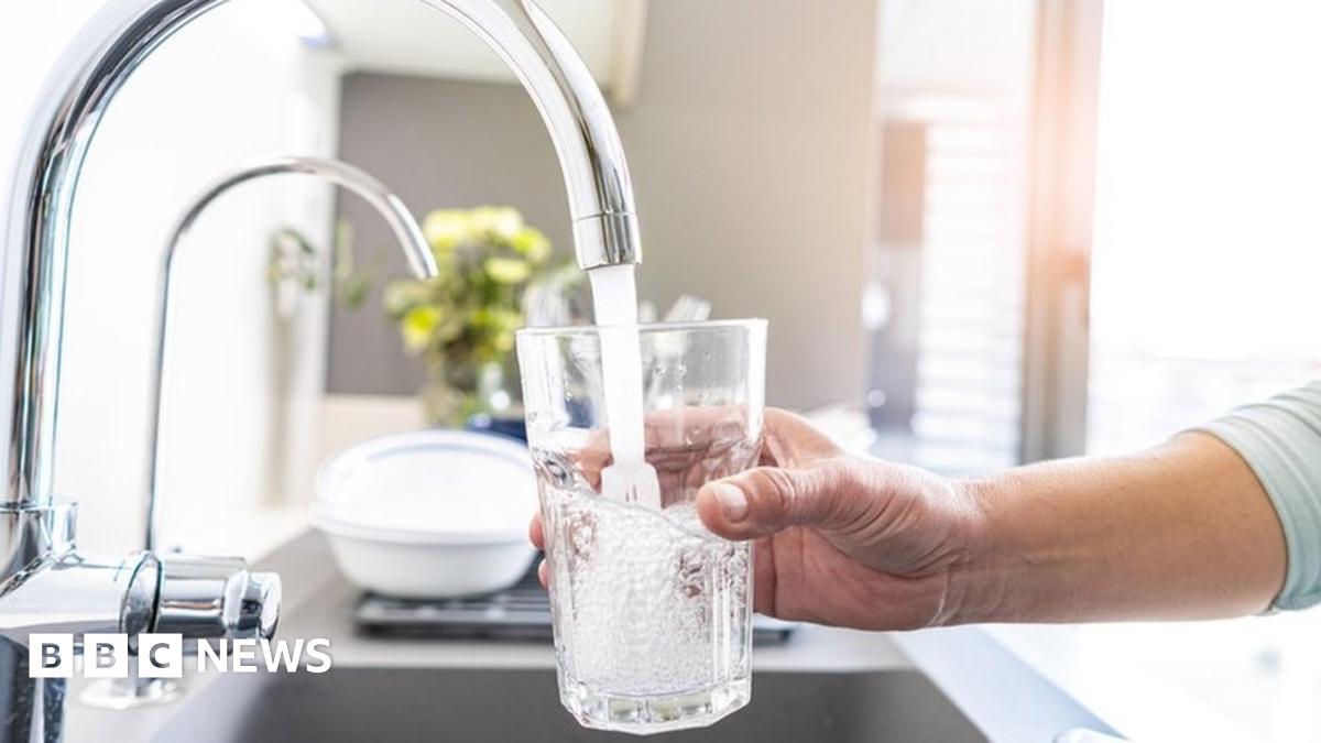 Anglian Water says shortages pose 'significant risk' to region - BBC News
