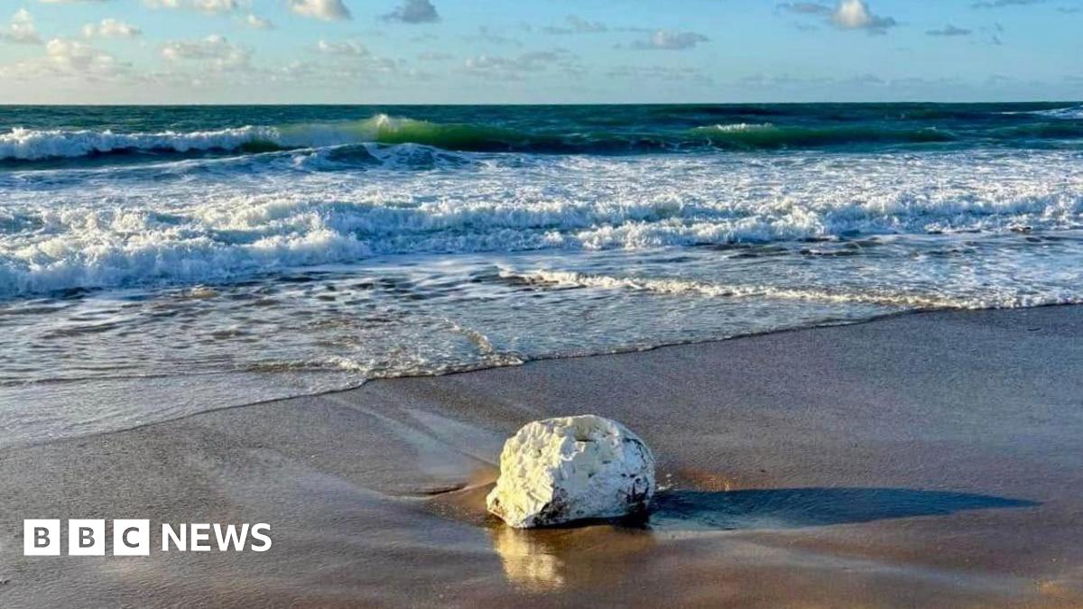 'Significant amount' of palm oil washed up on beach - BBC News