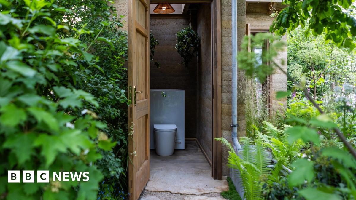 University's sustainable toilet unveiled at Chelsea Flower Show - BBC News