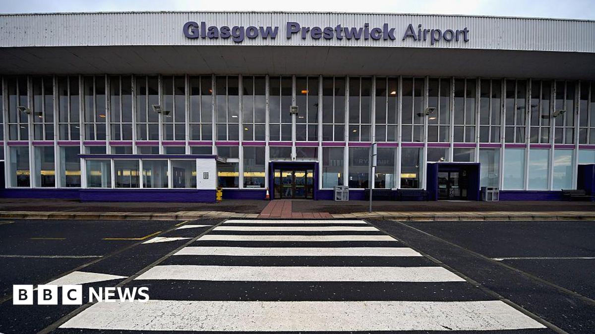 Prestwick Airport to remain with government as bidder pulls out - BBC News