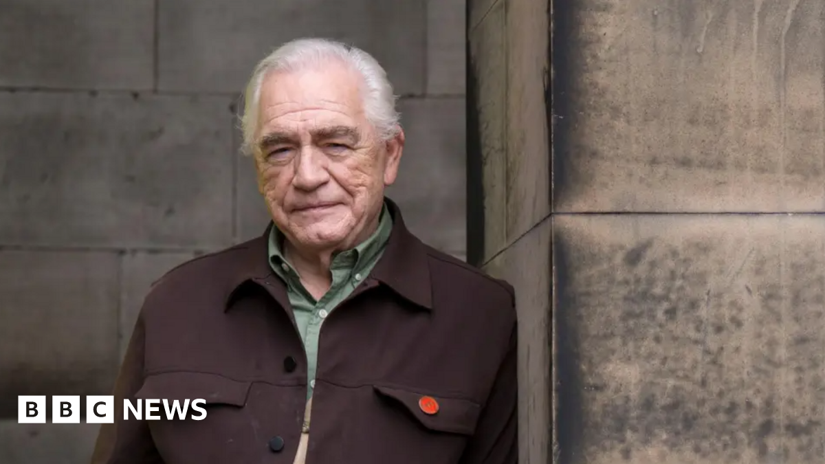 Brian Cox returns to the Scottish stage as Edinburgh festivals begin ...